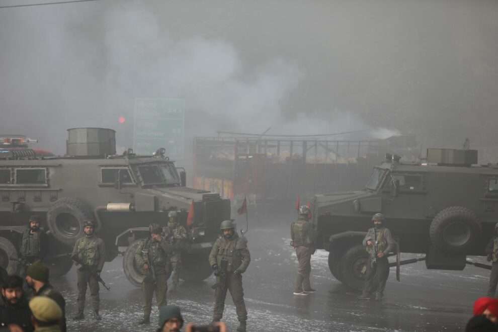 Jammu News: Kathua, After exchange of fire with terrorists, SF's launch search and destroy ...